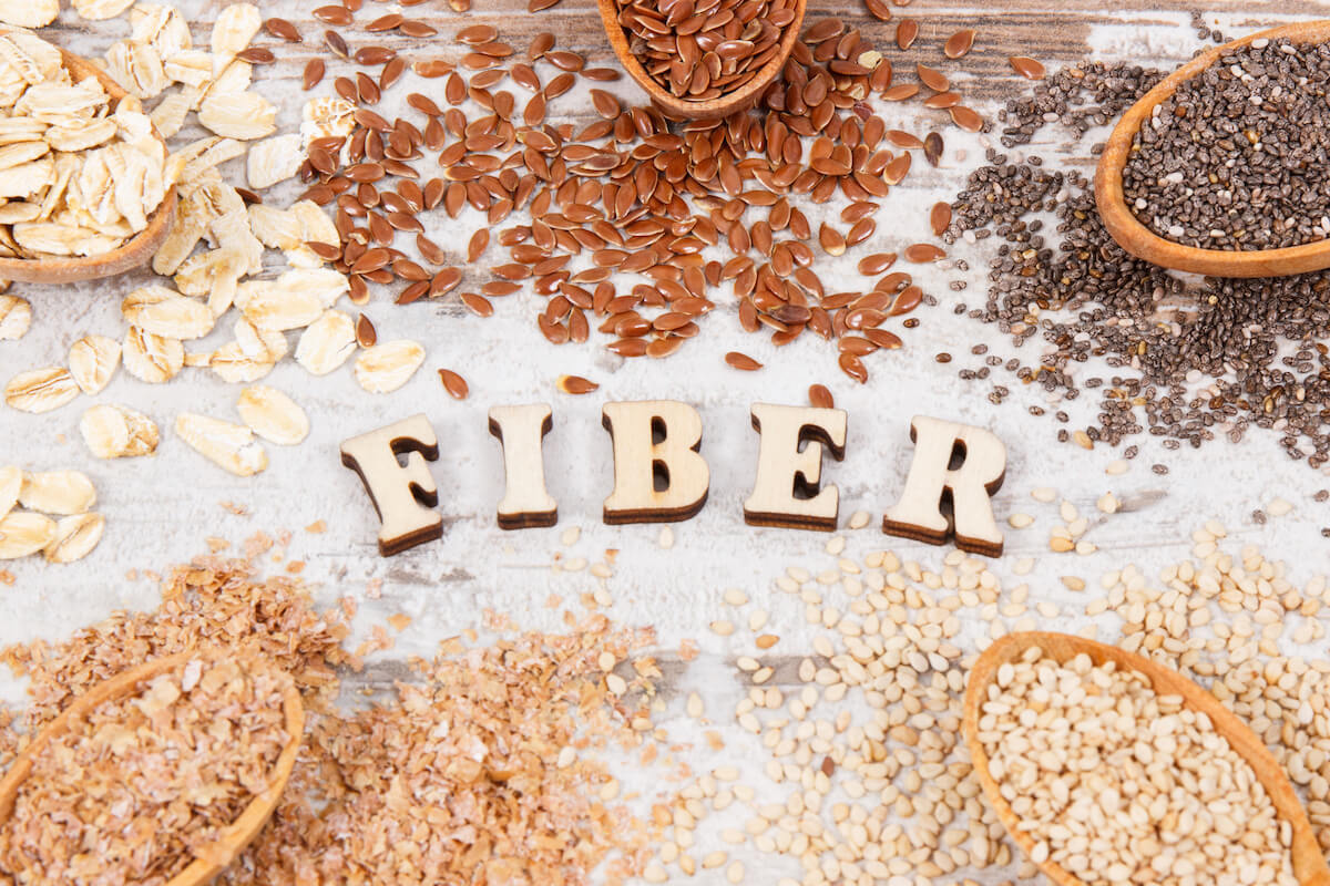 ¿Qué es fibra soluble e insoluble?